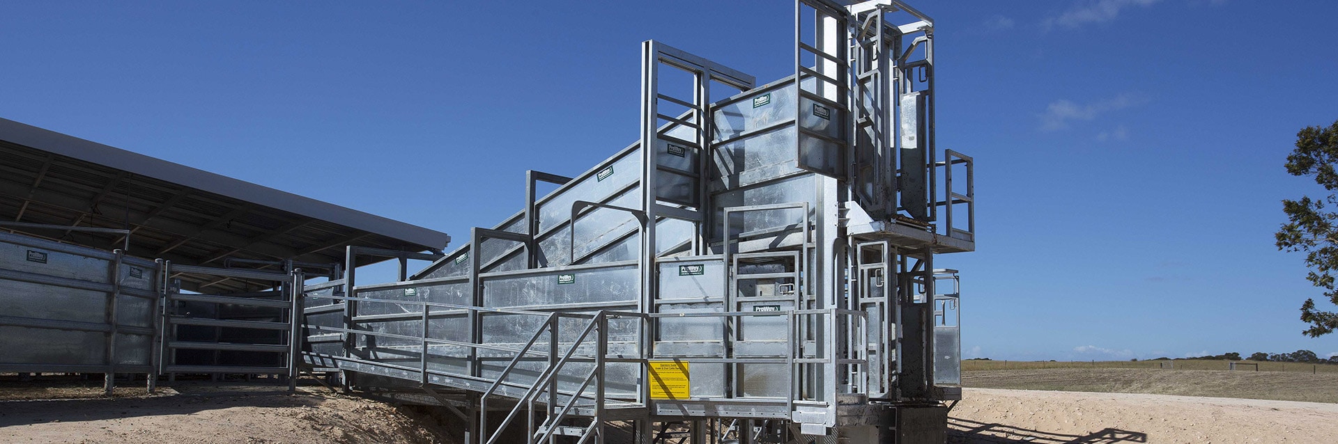 Cattle Loading Ramps | Cattle Handling Facilities | ProWay